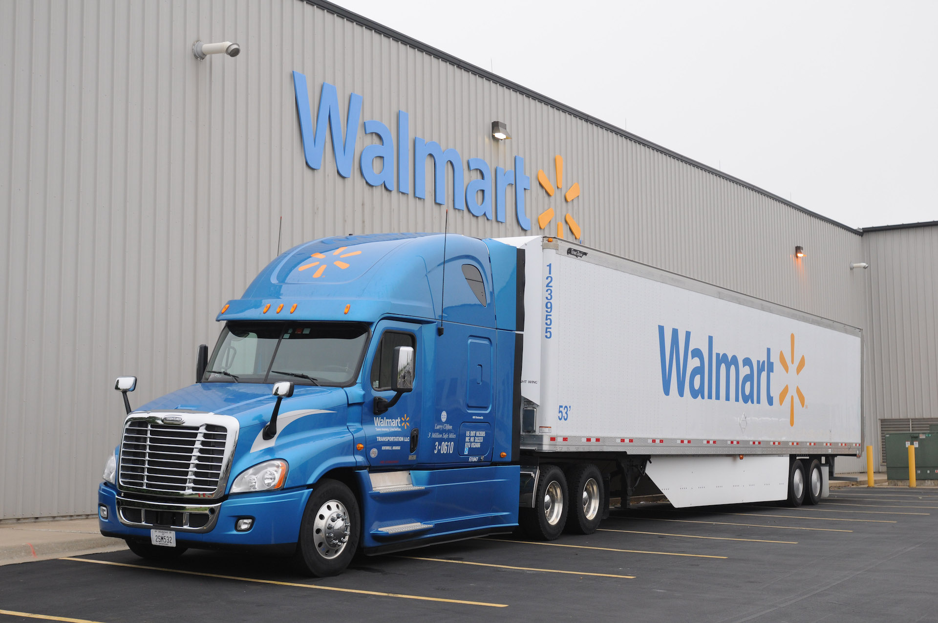 Walmart drivers remain loyal -- Freightwaves.com | 8th & Walton