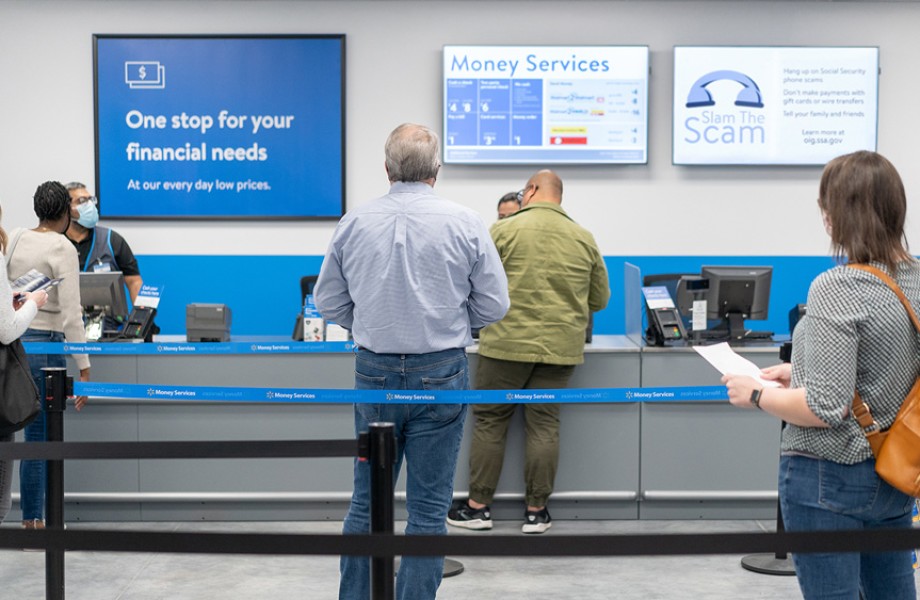 How Walmart MoneyCenters work -- USNews.com | 8th & Walton
